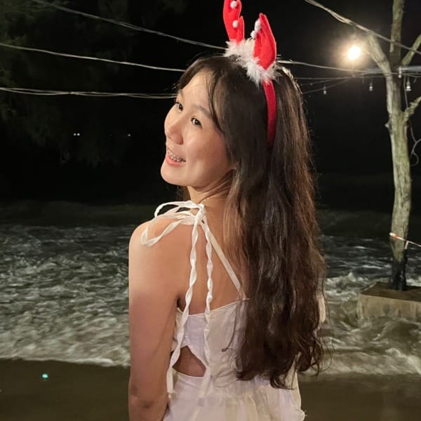 【打不死的蟑螂！?】变态男装熟搭讪不果直接尾随又偷拍，女子被吓惨！（内附影片） - NOODOU